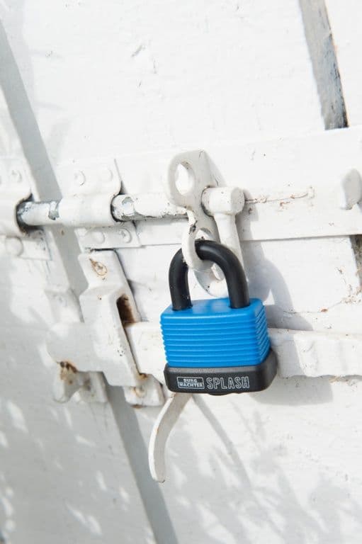 Burg-Wächter Aluminium Weatherproof Padlock with Thermoplastic Cover ...