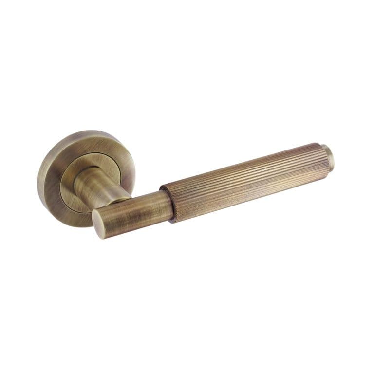 Smiths Architectural Linear Lever On Rose - Antique Brass – Status Home ...