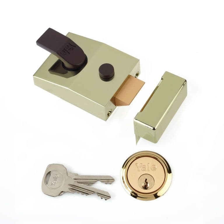 Yale Deadlocking Standard Nightlatch Security Lock - Brasslux - 60mm ...